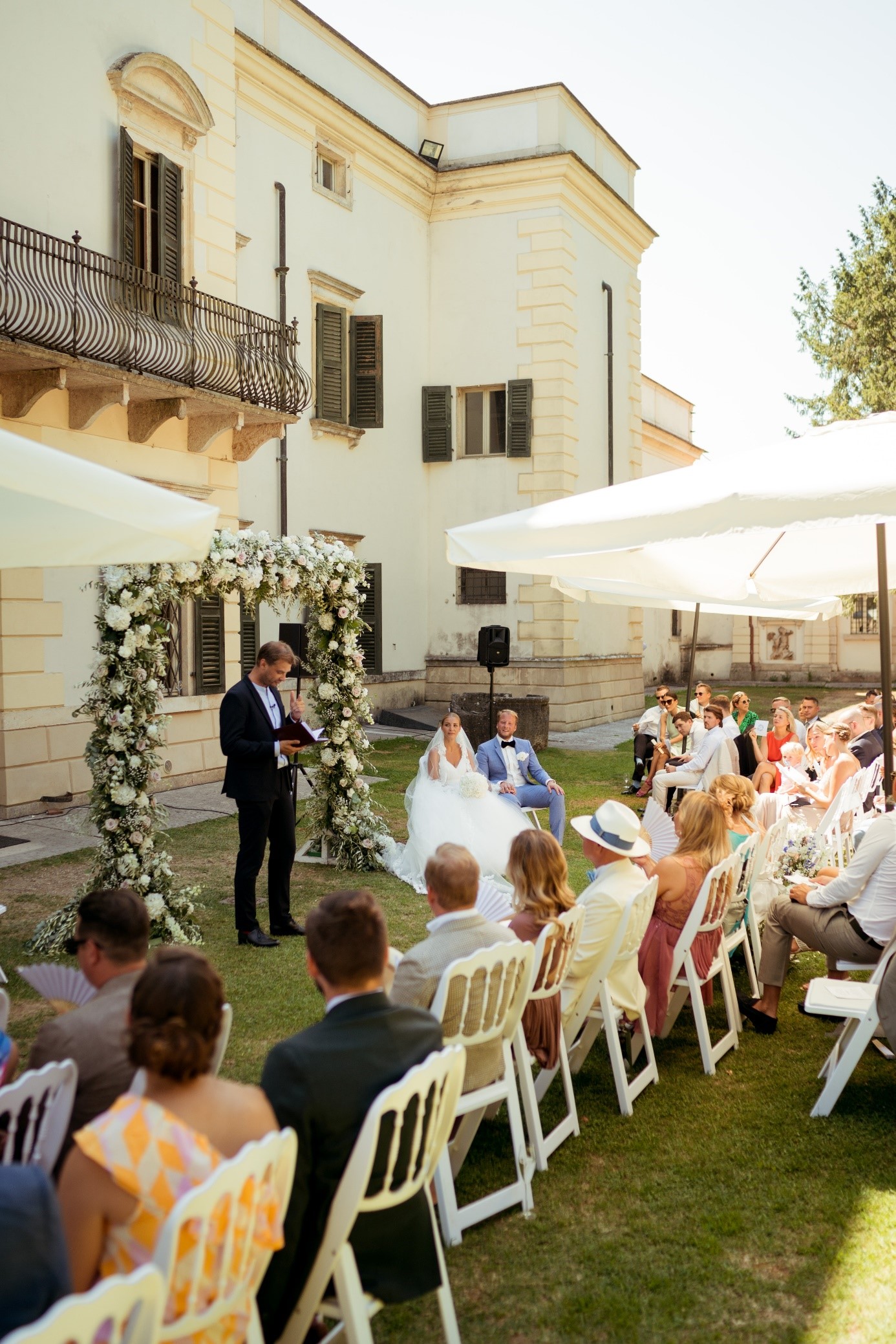 Referenz von Alexandra & Philipp für ihre:n Trauredner:in | Strauß & Fliege